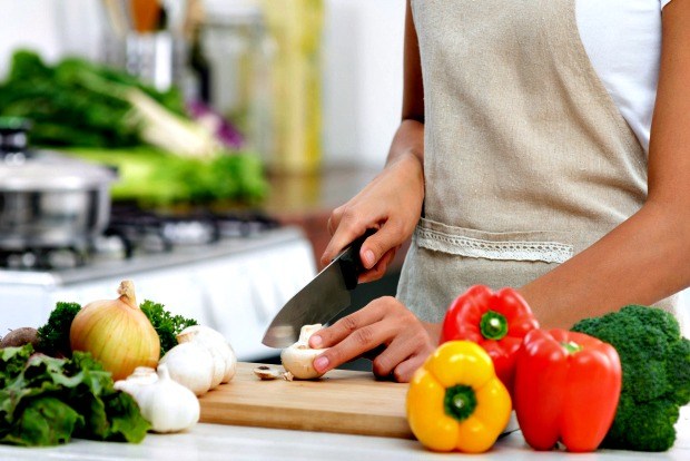 Things To Look For While Hiring A Cook For Home